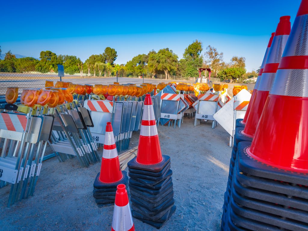 5 Benefits of Hiring Traffic Equipment | Tier One Traffic